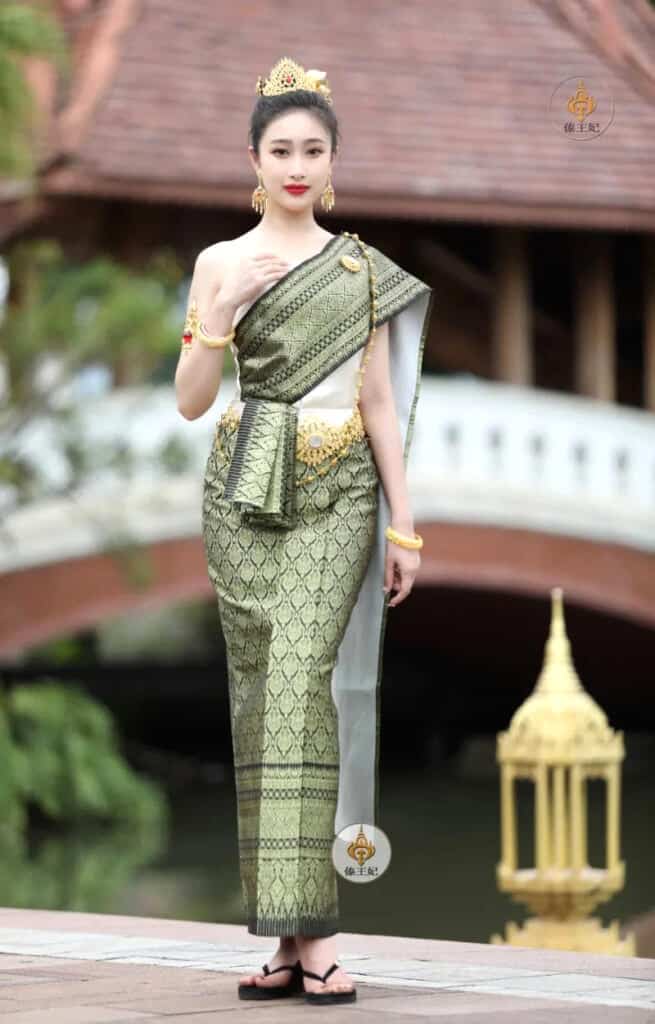 Tenue traditionnelle thaïlandaise